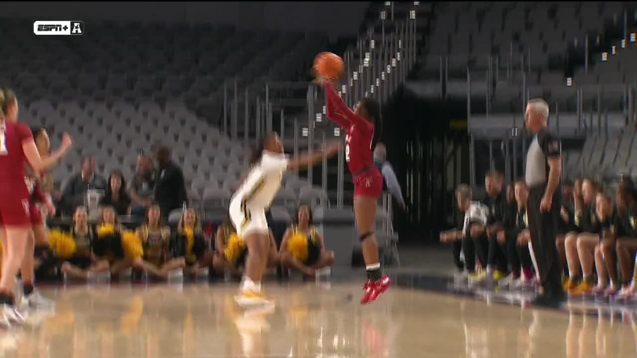 Tarriyonna Gary knocks down the go-ahead 3 - ESPN Video