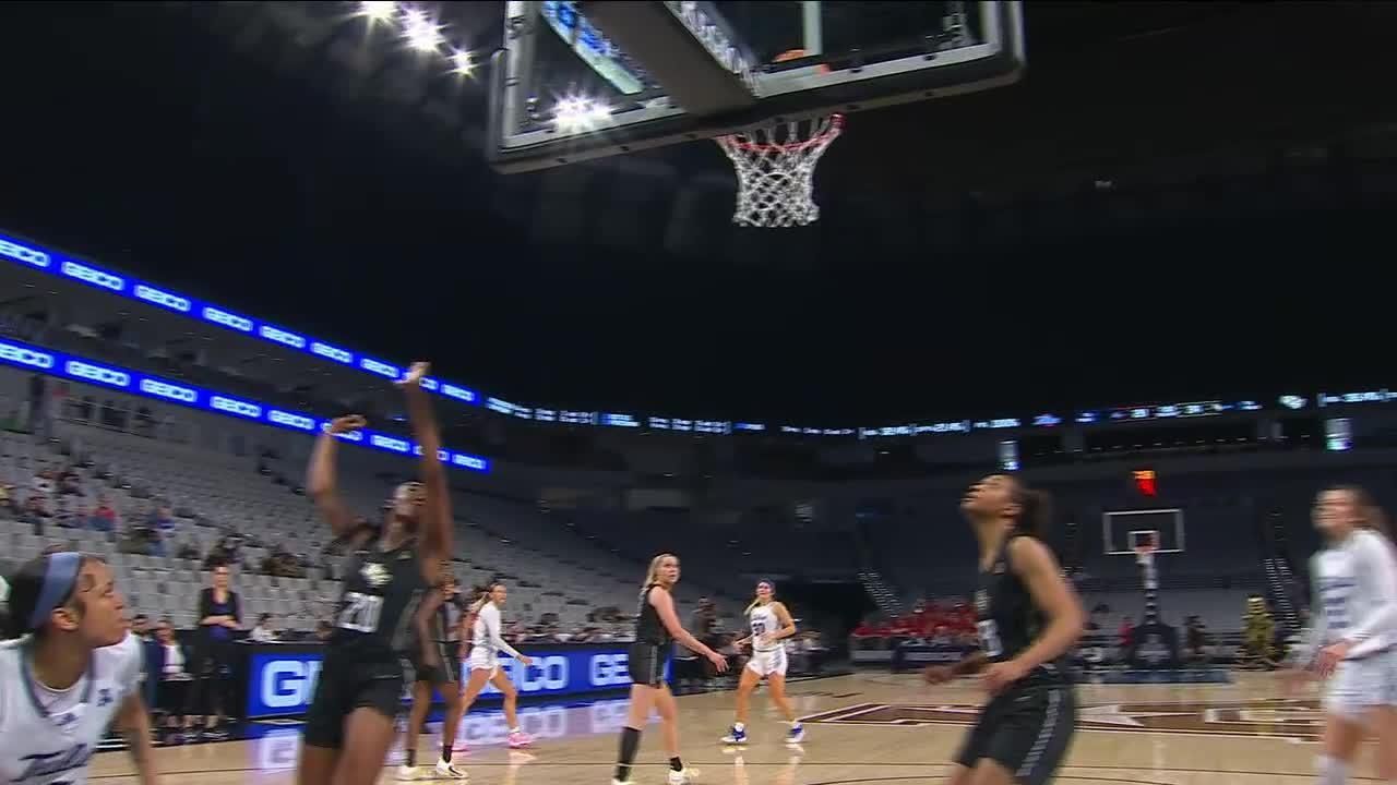 Temira Poindexter drops in smooth lay-in - ESPN Video