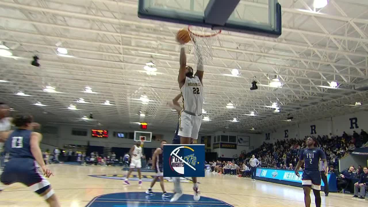 Jordan Minor throws down powerful dunk vs. Fairleigh Dickinson Knights ...