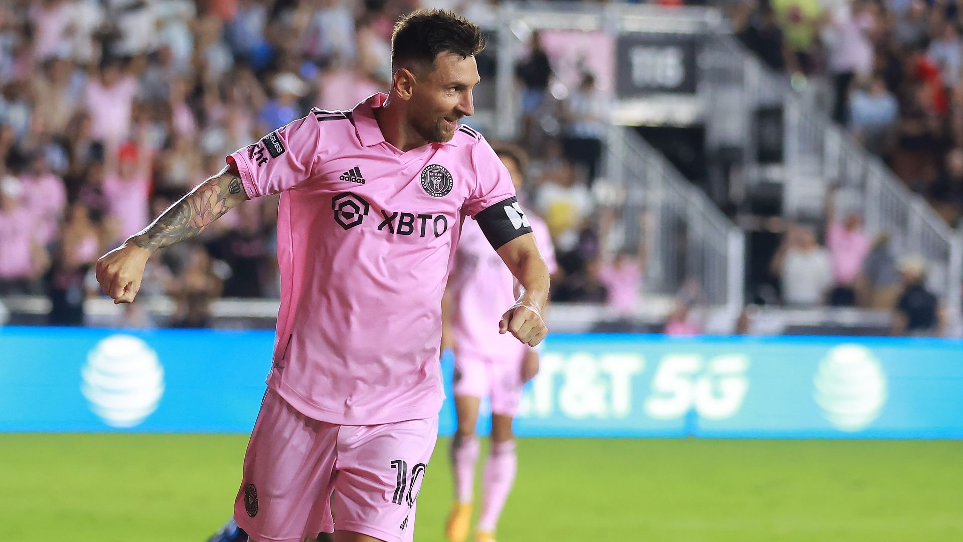 Messi sparks attack as Inter Miami take 3-goal lead on own goal - ESPN ...