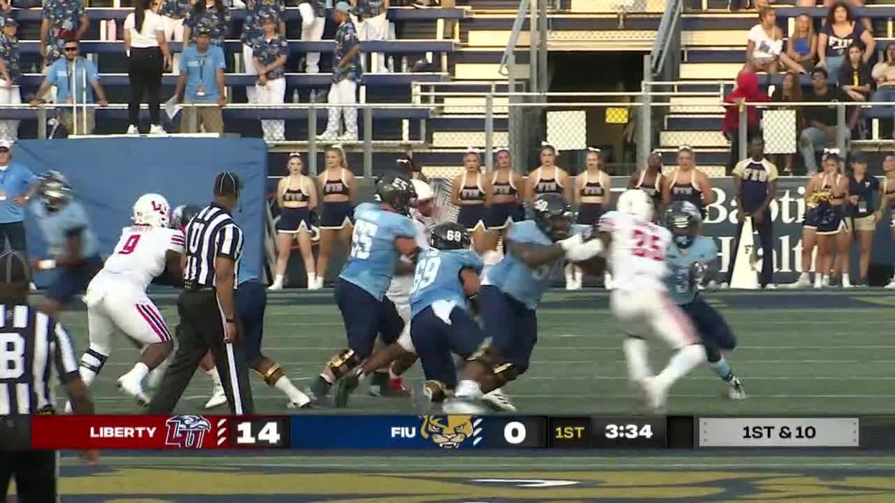 Kejon Owens powers past defense for 15-yard rush - ESPN Video