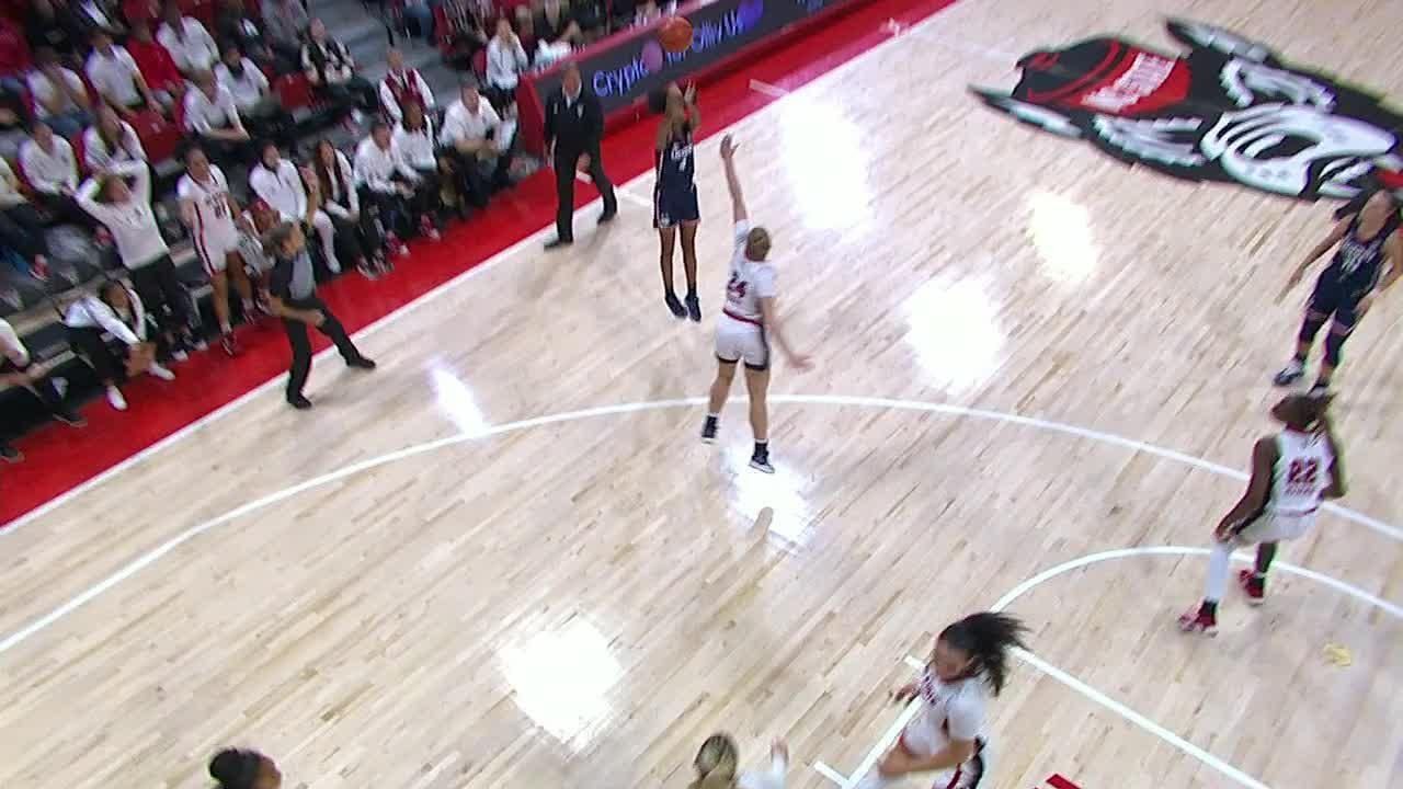 Qadence Samuels drains a 3-pointer for UConn - ESPN Video