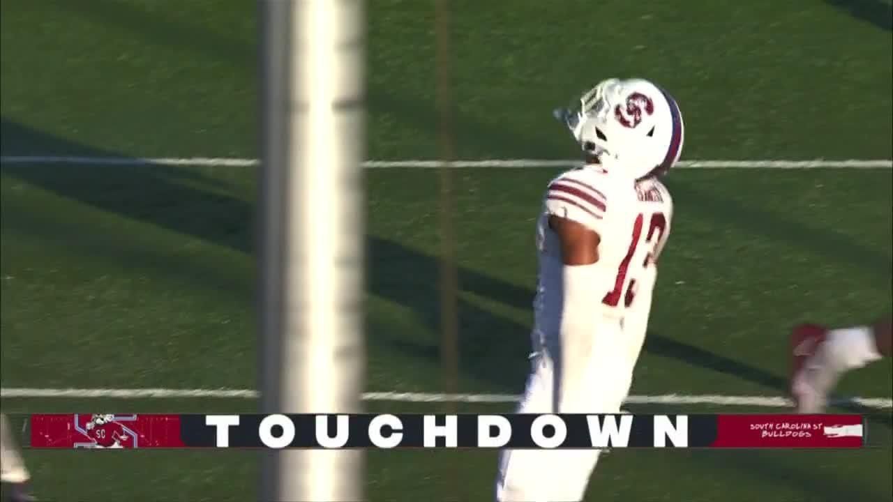 Corey Fields Jr. airs it out for 24-yard touchdown pass - ESPN Video