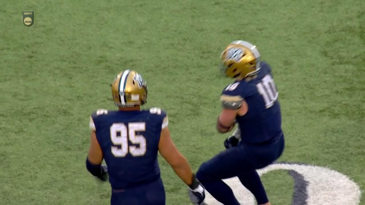 Brody Grebe makes timely sack vs. Montana State - ESPN Video