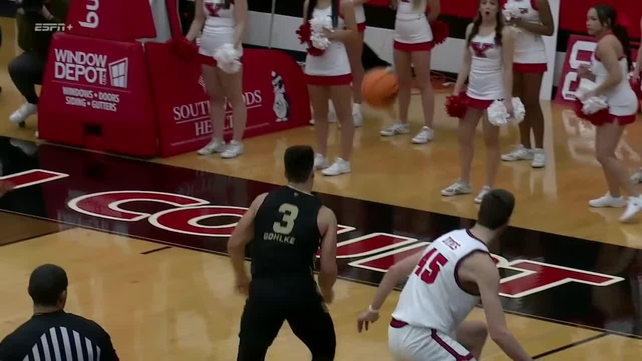 Gabe Dynes with the massive stuff at the rim - ESPN Video