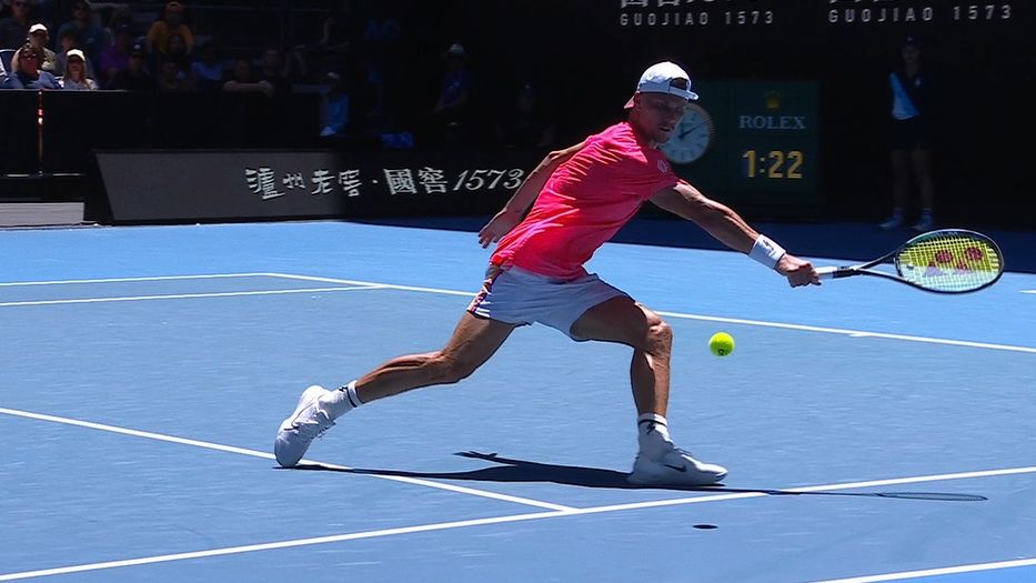 Marton Fucsovics dazzles with unreal backhand winner - ESPN Video