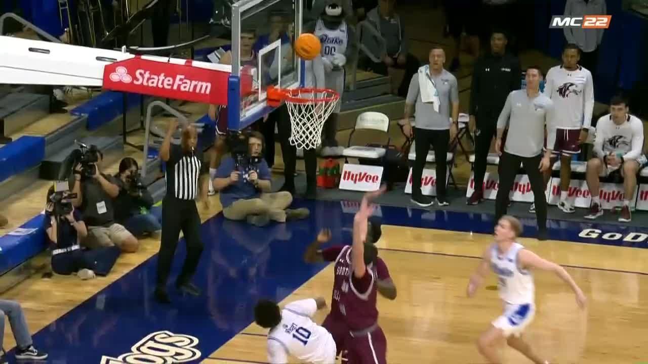 Atin Wright fights off defender for and-1 - ESPN Video