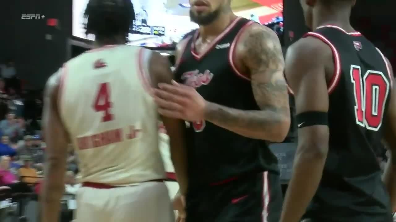 Mason Nicholson gets up for the beautiful slam - ESPN Video