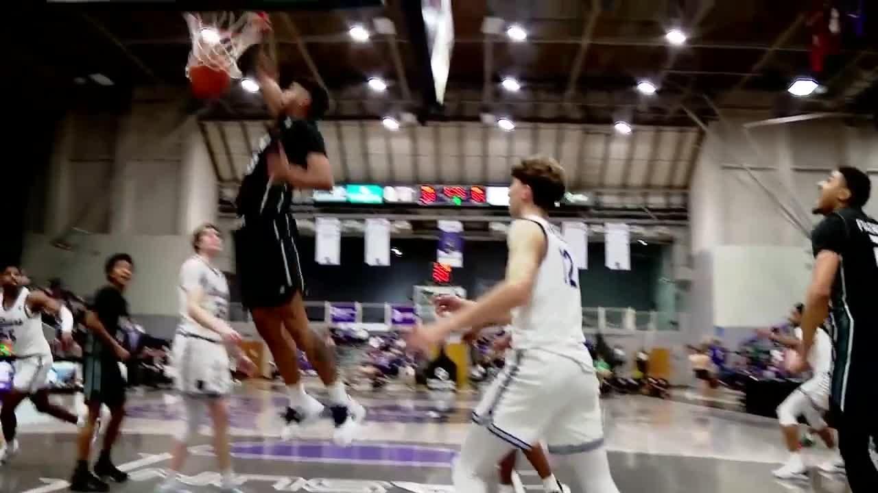 Damian Forrest rocks the rim with jam - ESPN Video