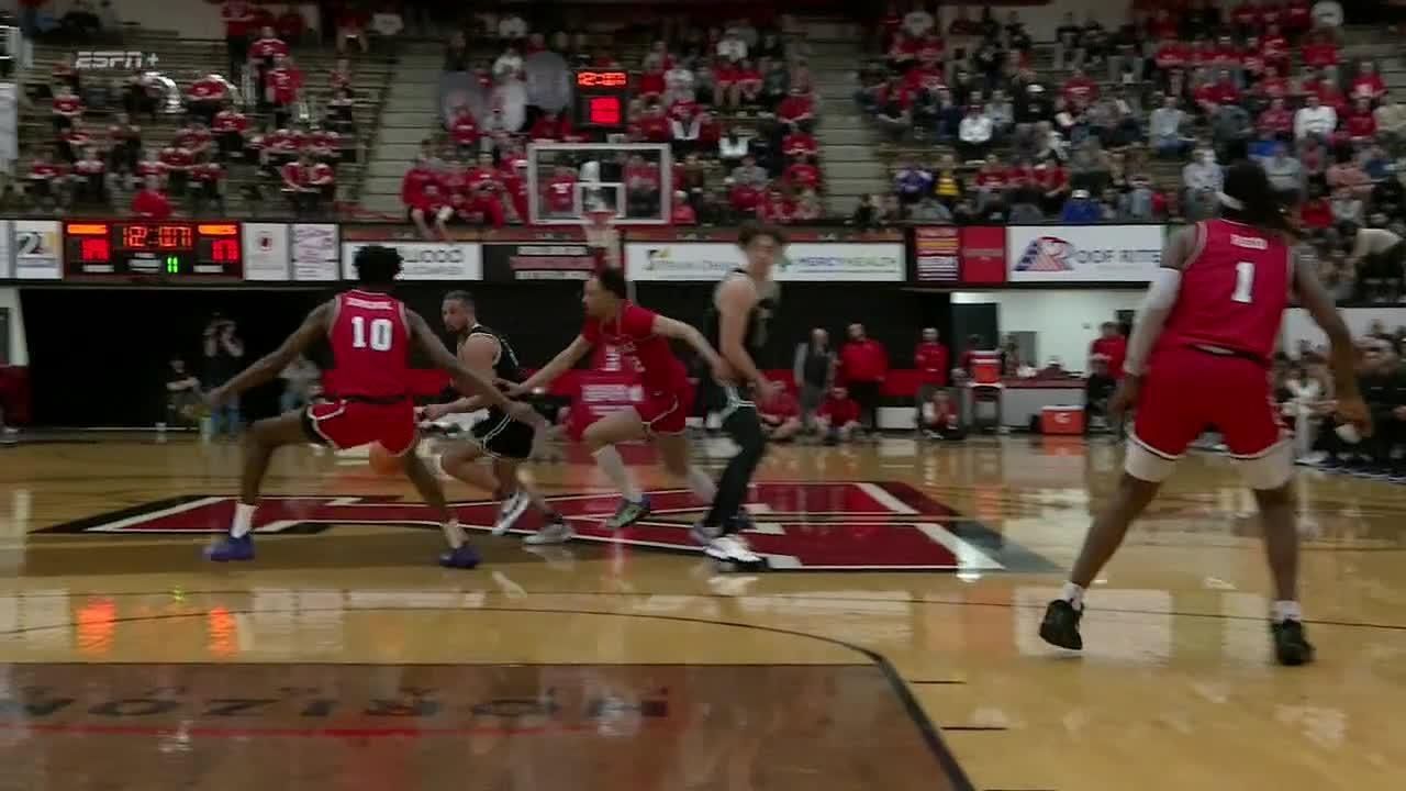 John Lovelace Jr. elevates for the big-time swat - ESPN Video