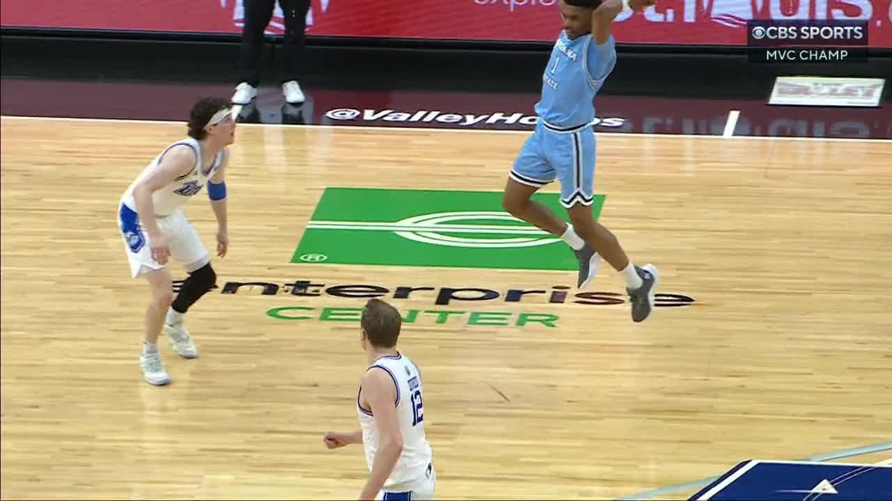 Isaiah Swope shows off the range on 3-point shot - ESPN Video