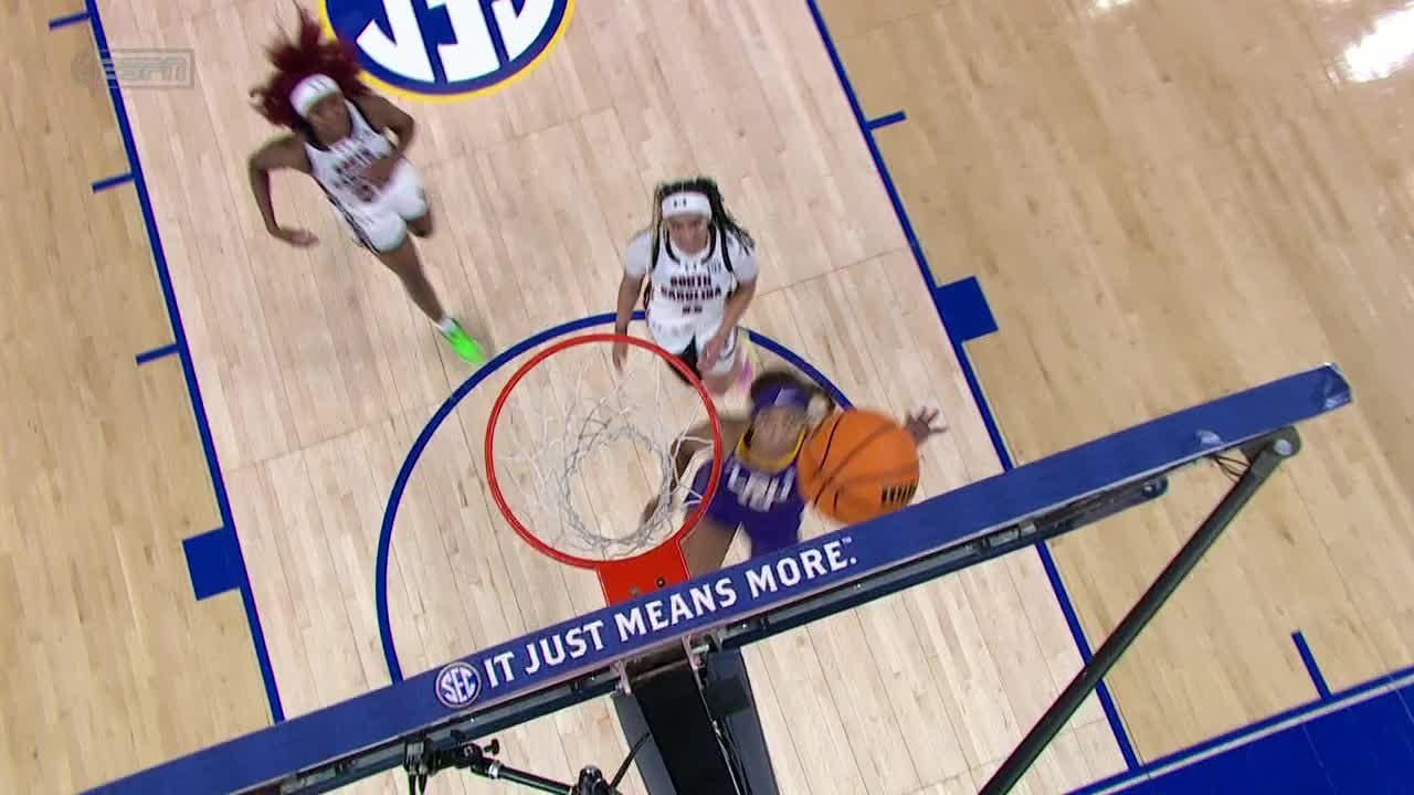 Mikaylah Williams launches a pass to Angel Reese to make it a one ...