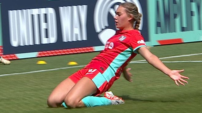 Alex Pfeiffer makes it 5-1 Kansas City - ESPN Video