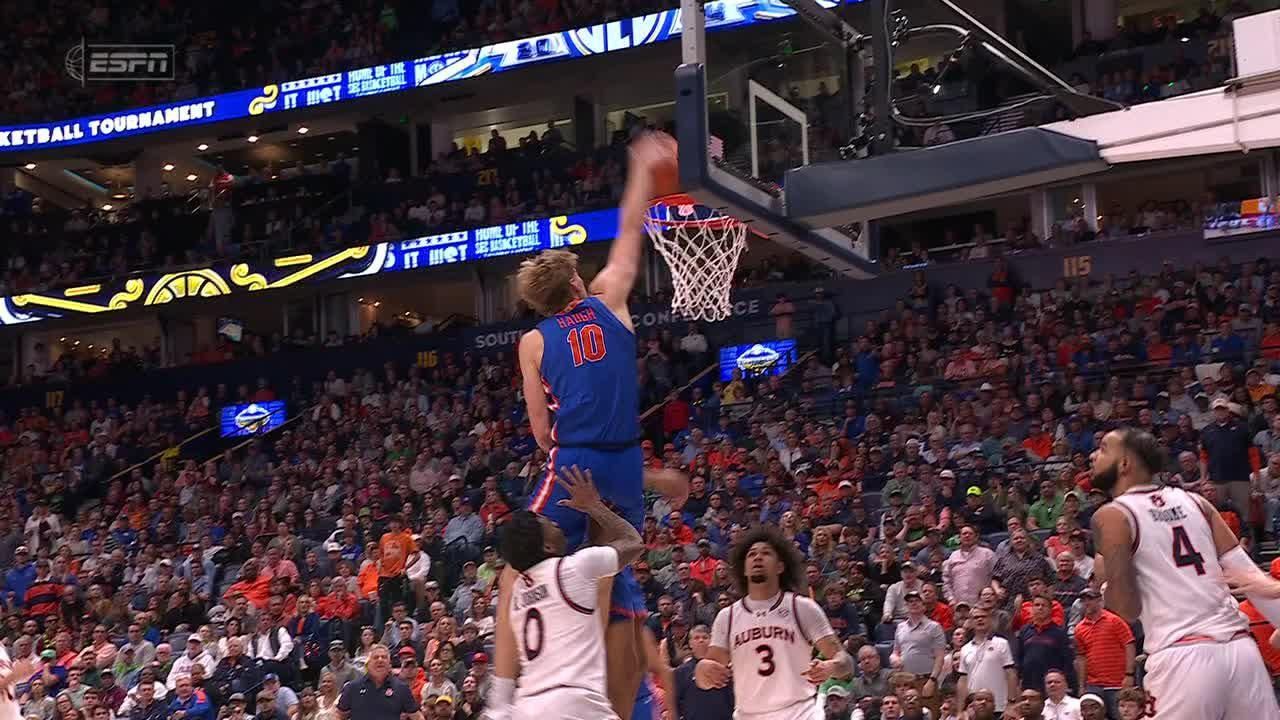 Thomas Haugh's massive putback slam has the crowd on its feet for ...