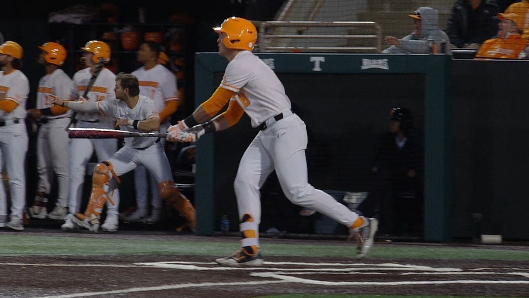 Dylan Dreiling drills HR down the line for Tennessee - ESPN Video