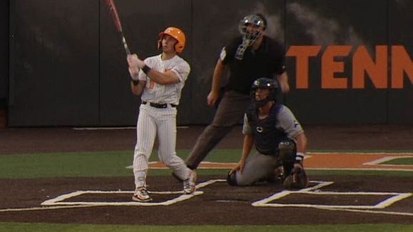 Dylan Dreiling mashes a go-ahead 3-run Vols homer - ESPN Video