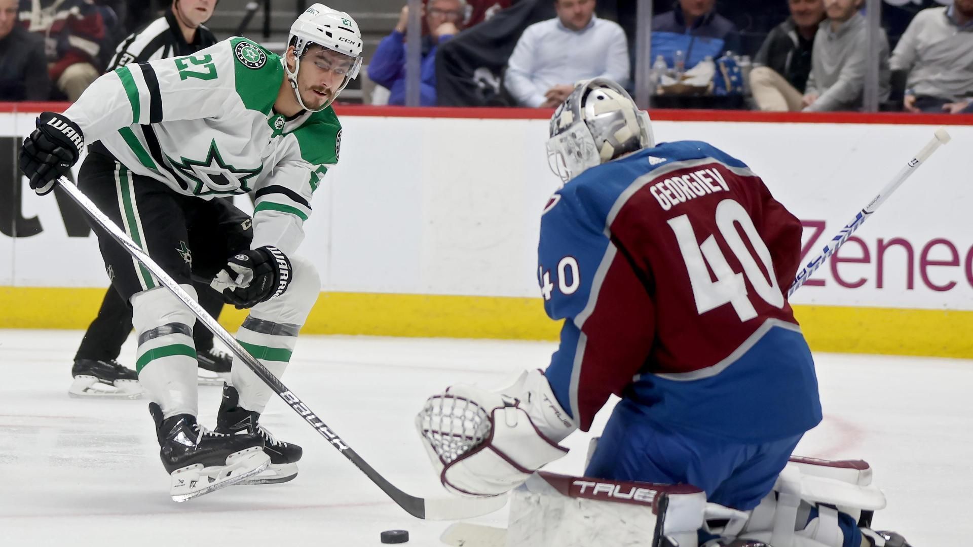 Alexandar Georgiev makes a nice save for the Avs - ESPN Video