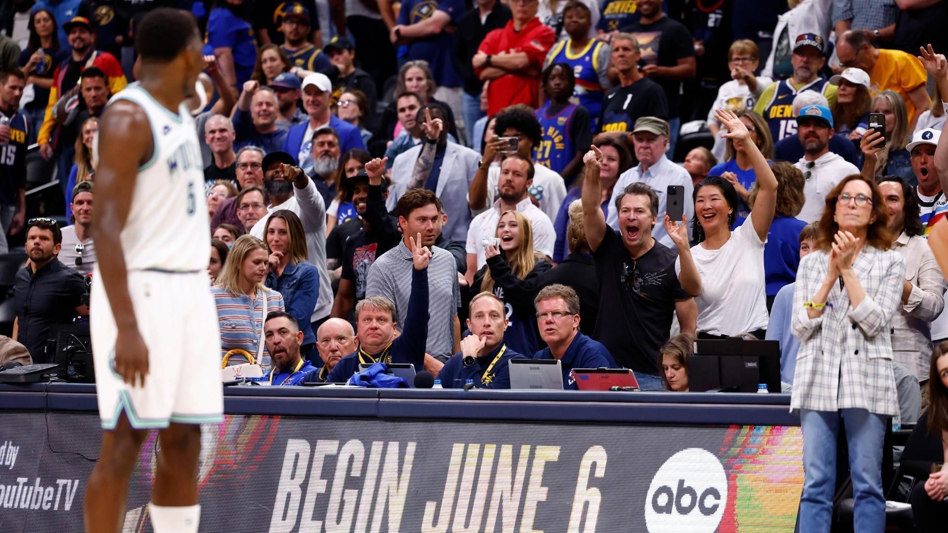 Ant Edwards waves bye to Nuggets fans in closing moments - ESPN Video