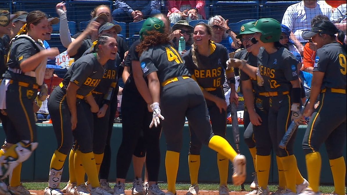 Aliyah Binford pulls Baylor closer with a solo HR - ESPN Video