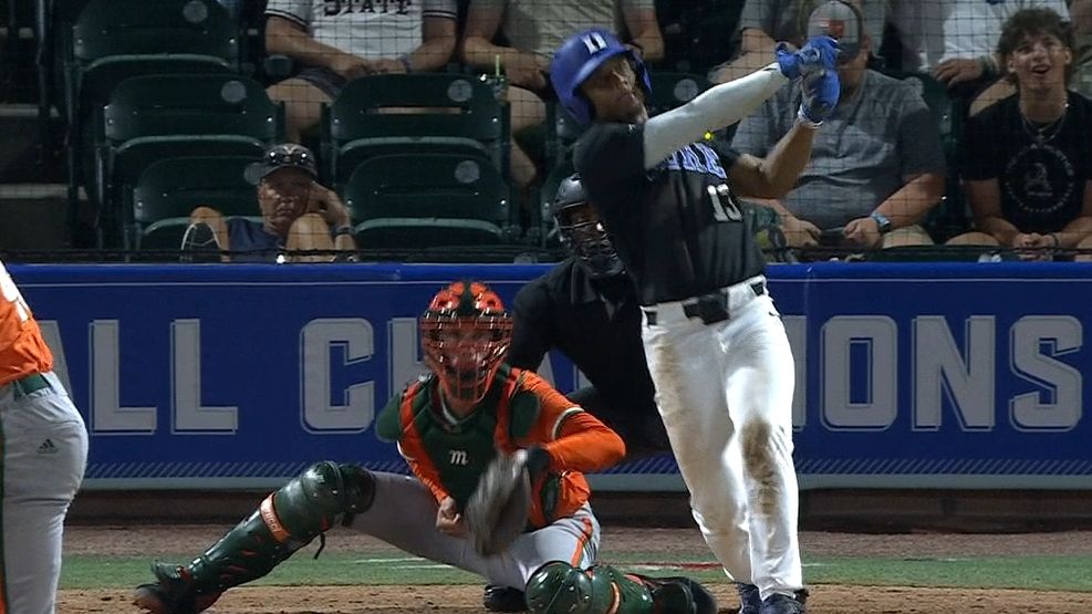 Devin Obee s 2 run Blast Pads Duke s Lead In The 8th ESPN Video Devin Obee s 2 run Blast Pads Duke s Lead In The 8th ESPN Video