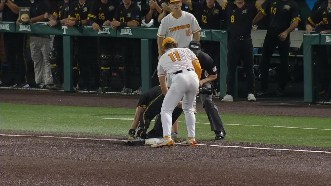 Brennan Rowe belts a triple - ESPN Video