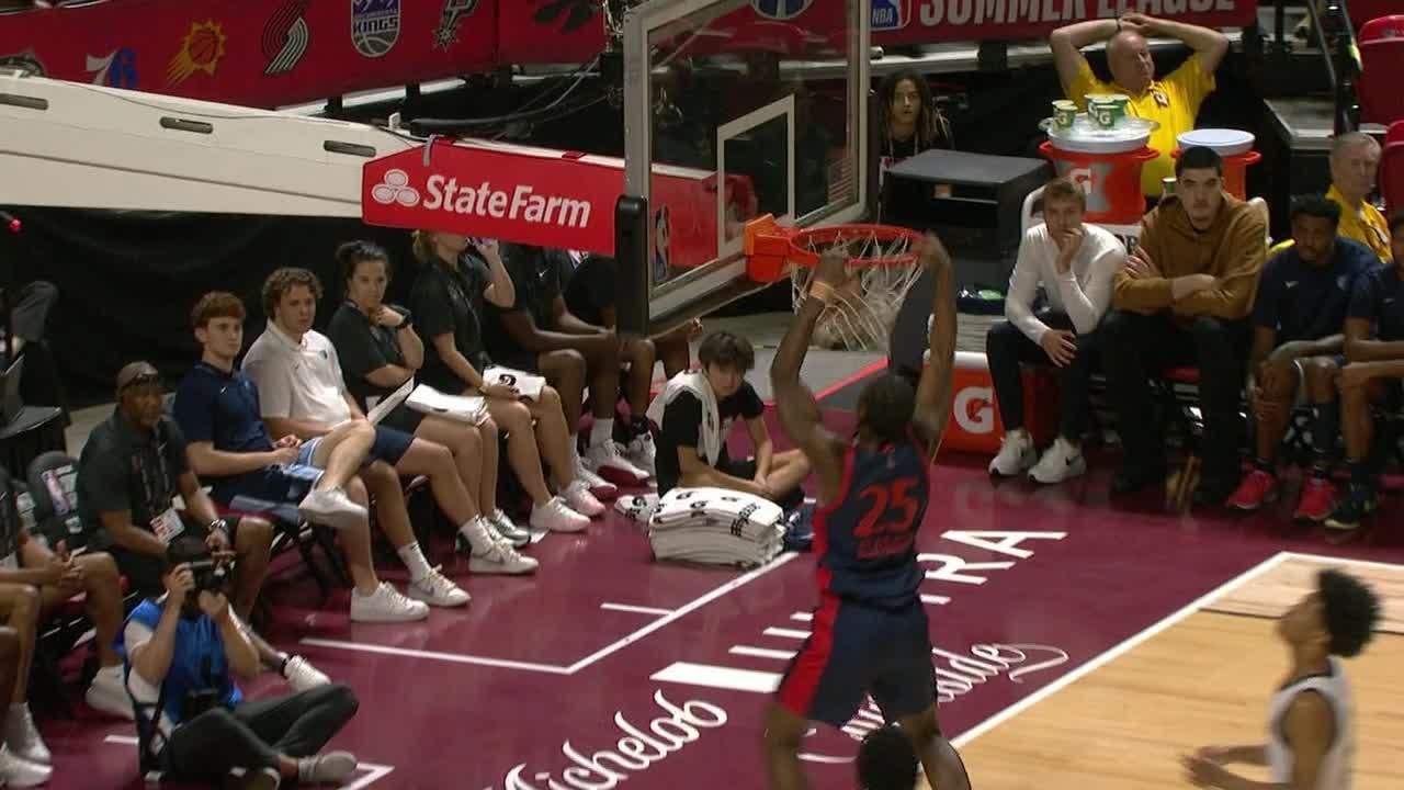 Elijah Harkless finds Moussa Diabate for Clippers slam - ESPN Video