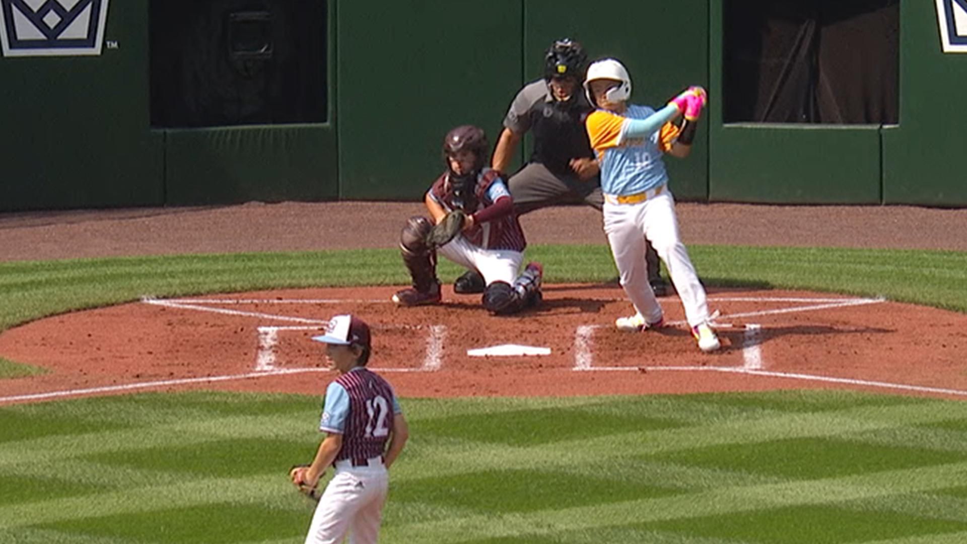 Hayden Takahashi's 2-RBI single puts Hawaii on the board - ESPN Video