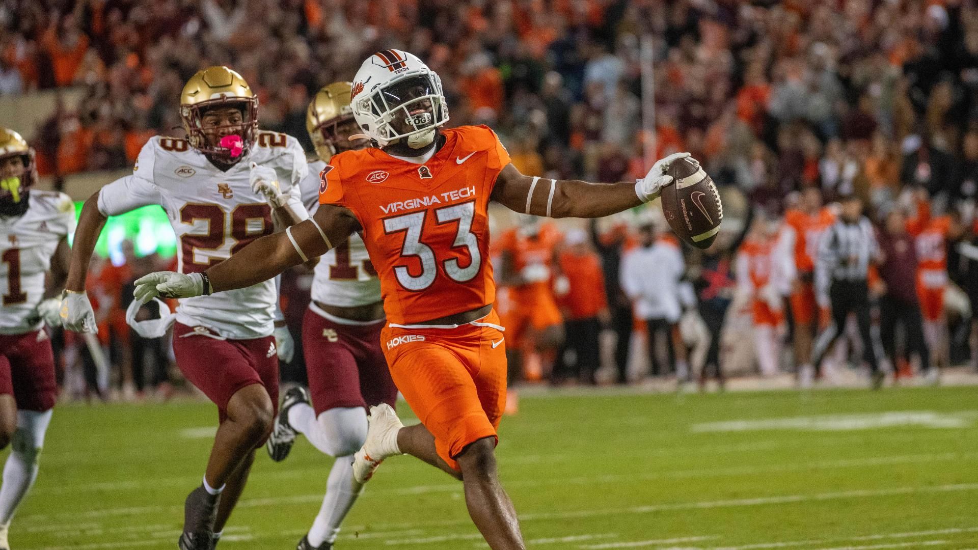 Bhayshul Tuten sizzles on 4-touchdown night for VT - ESPN Video
