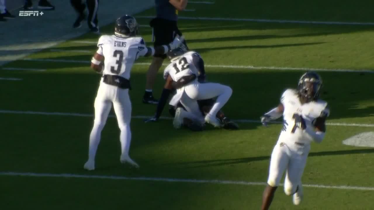 Michael Benefield goes 27-yard on impressive rush - ESPN Video