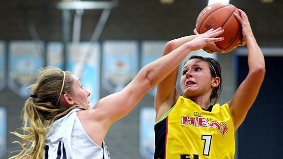 Laura Dudding -- HoopGurlz Photo Of The Day - ESPN