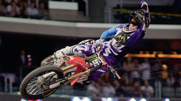 Nate Adams discusses scary shoulder injury, quest to defend X Games ...