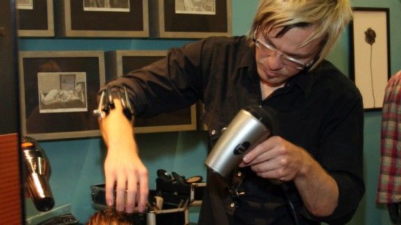 Robert Distler moves from freestyle motocross to styling hair - ESPN