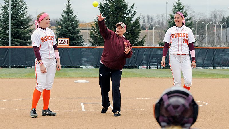 Mom's illness inspires Liddle sisters - ESPN