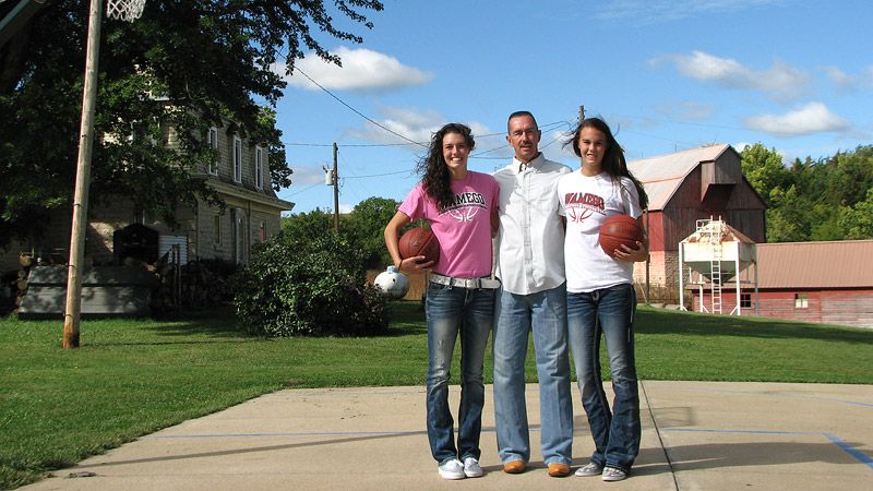 HoopGurlz -- Nebraska Cornhuskers recruit Kaylee Page and sister Lanie ...