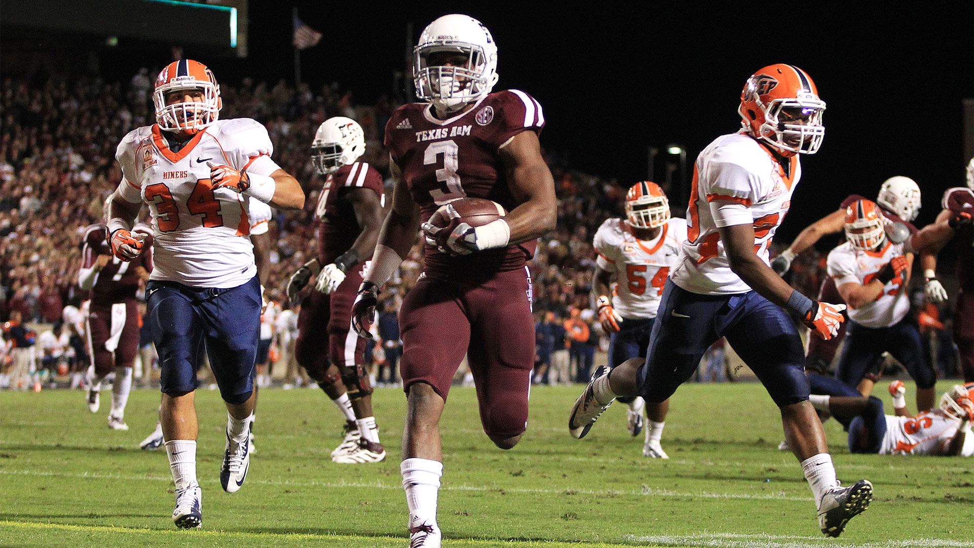 Running back depth key for Texas A&M Aggies Trey Williams Ben Malena ...