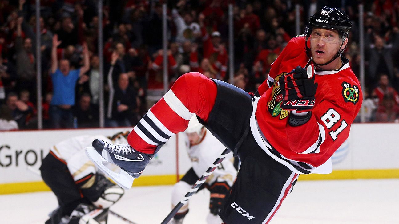 Chicago Blackhawks' Marian Hossa utilizing extra rest - ESPN - Chicago ...