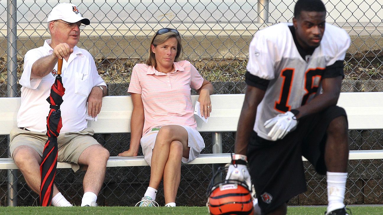 Cincinnati Bengals executive Katie Blackburn becomes 1st woman on ...