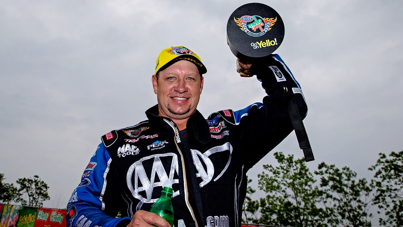 Robert Hight earns third straight Funny Car victory - ESPN