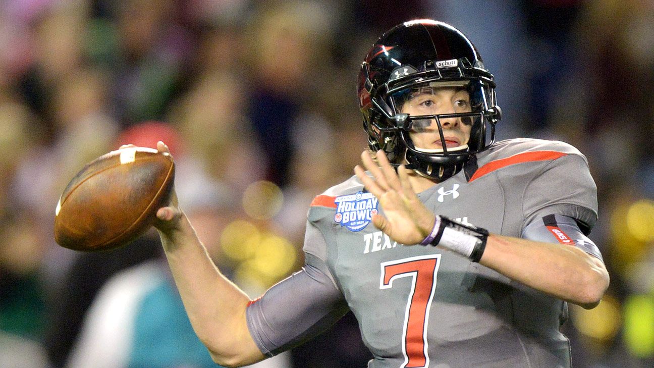 Colorado adding ex-Texas Tech QB Davis Webb - ESPN
