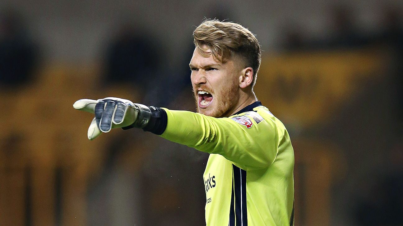 Hibernian goalkeeper scores winner in debut - ESPN