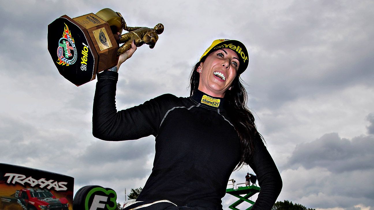 Alexis DeJoria wins Funny Car race - ESPN