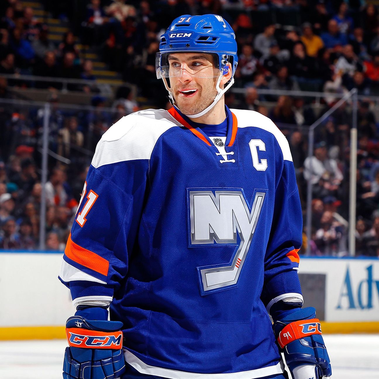 NHL -- Q&A with New York Islanders captain John Tavares