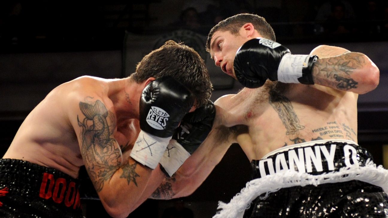 Danny O'Connor knocks out Andrew Farmer - ESPN