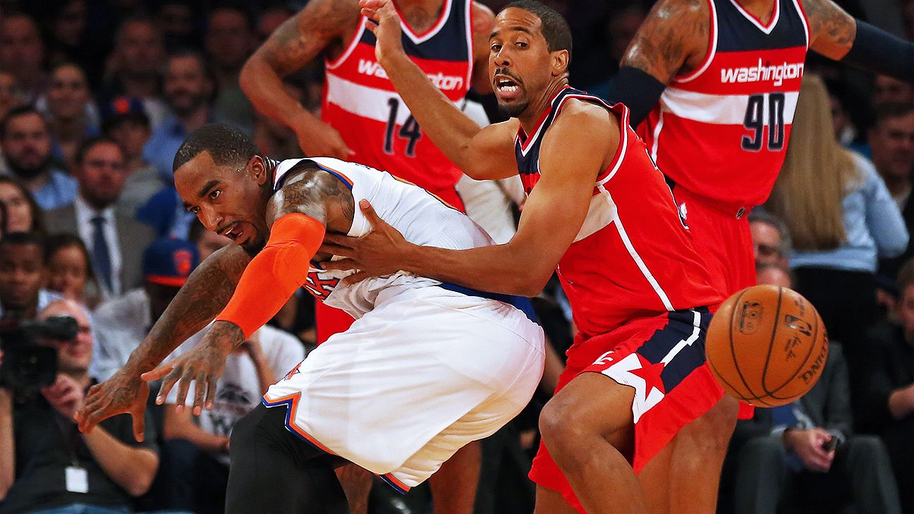 J.R. Smith of New York Knicks suspended for Glen Rice Jr. groin hit - ESPN