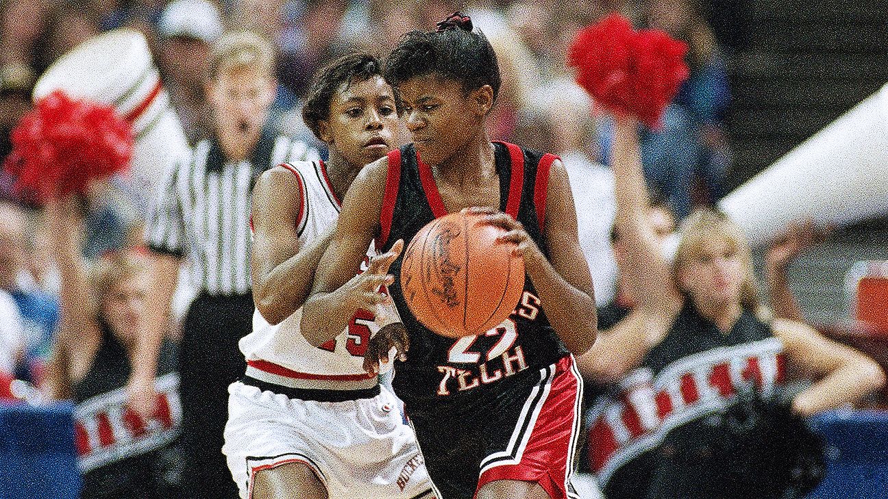 Revisit highest-scoring women's March Madness performances - ESPN
