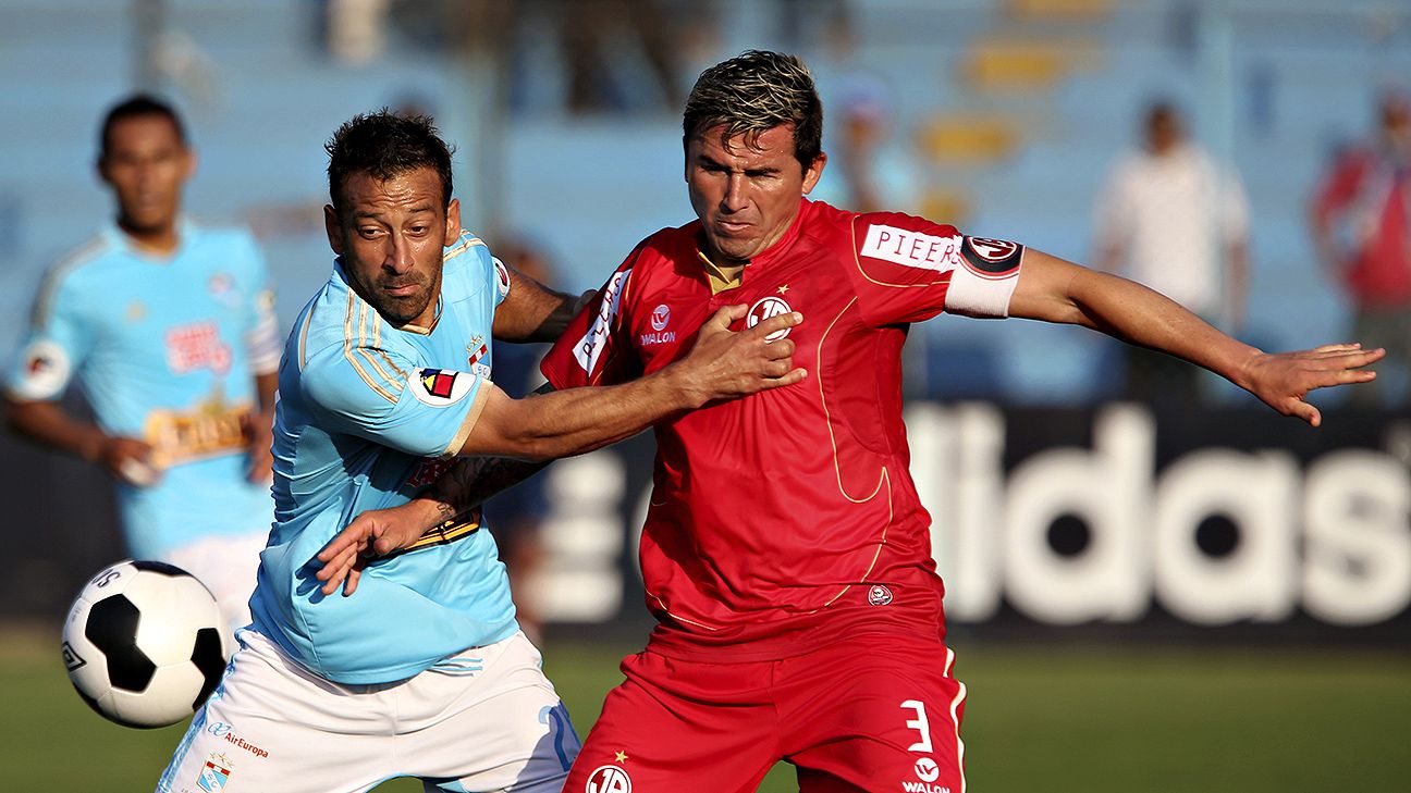 Logistical failure mars Peruvian final - ESPN