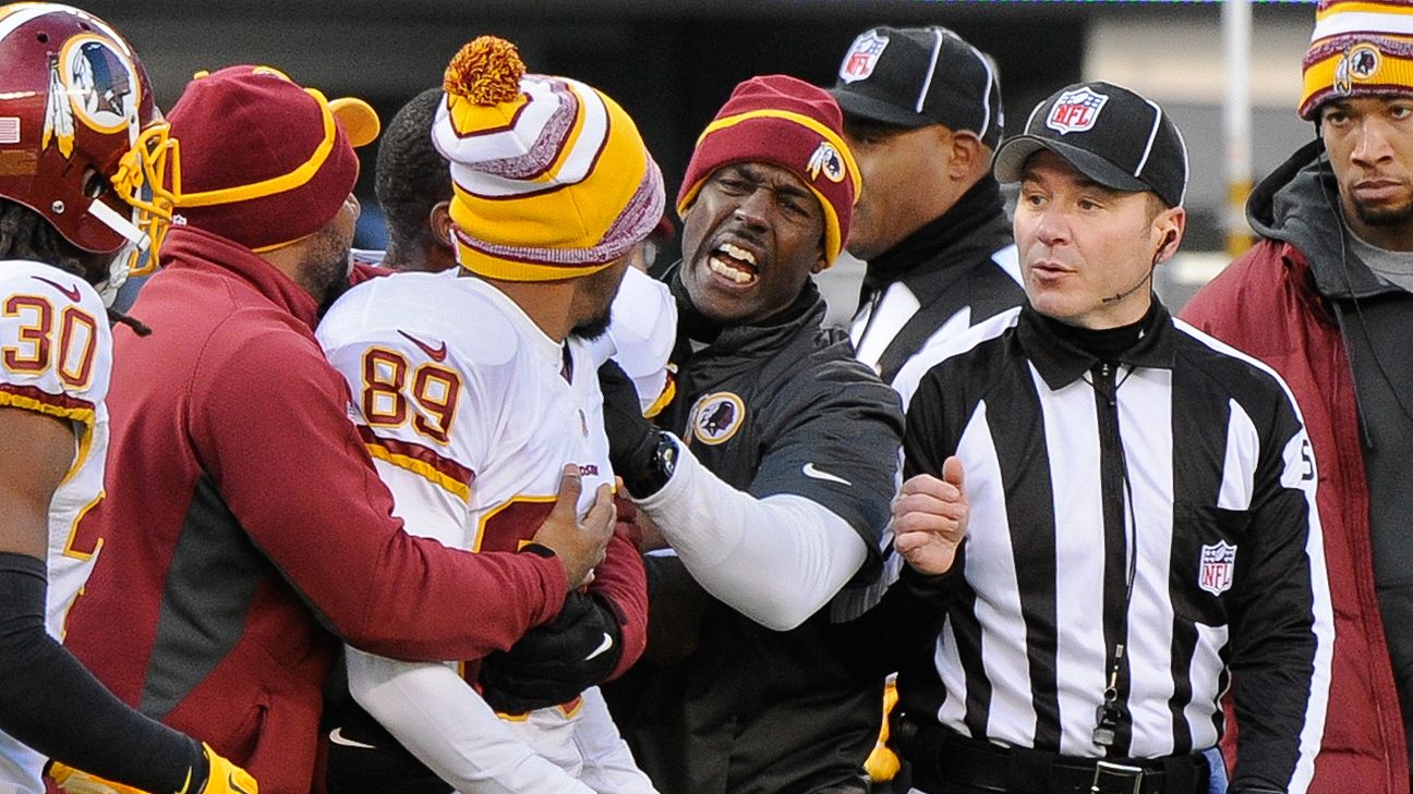 Santana Moss ejected for arguing - ESPN