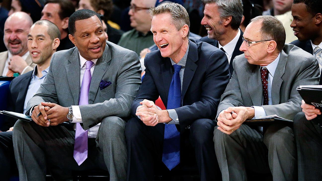 LOL with the Warriors' staff - ESPN