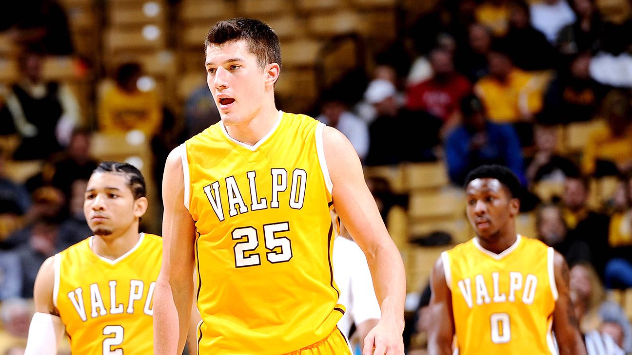 Suns pick at No. 54: Alec Peters, Valparaiso forward - ESPN
