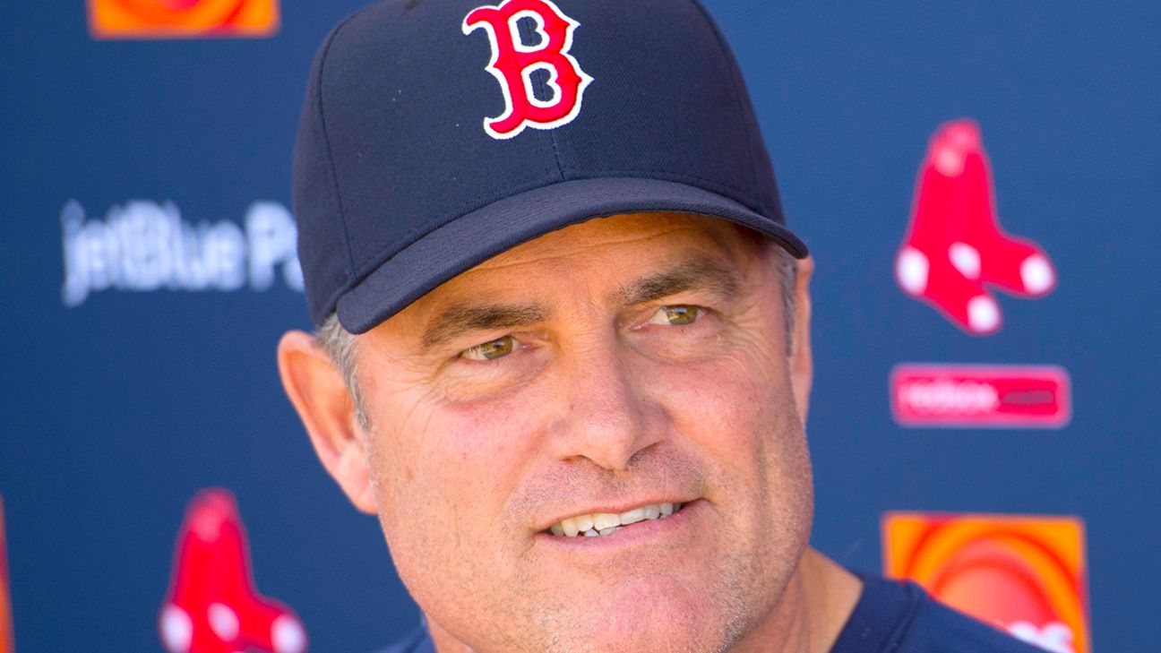Boston Red Sox extend John Farrell's contract through 2017, with club ...